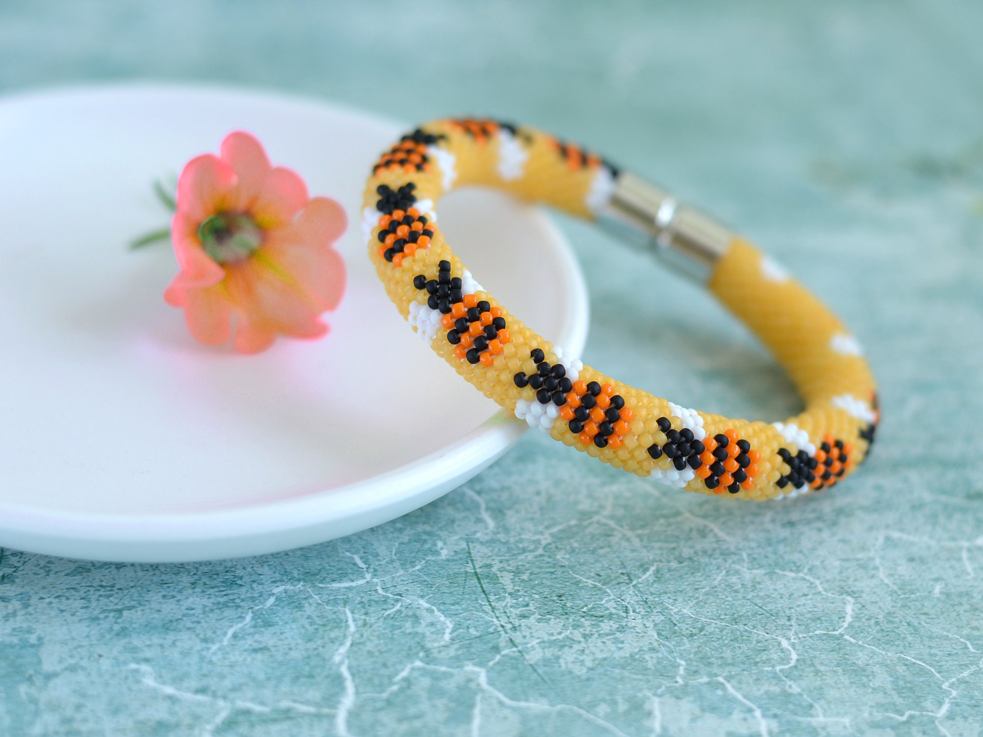 Bead Crochet Bracelet Pattern Bead Crochet Rope Pattern Beaded Bees ...