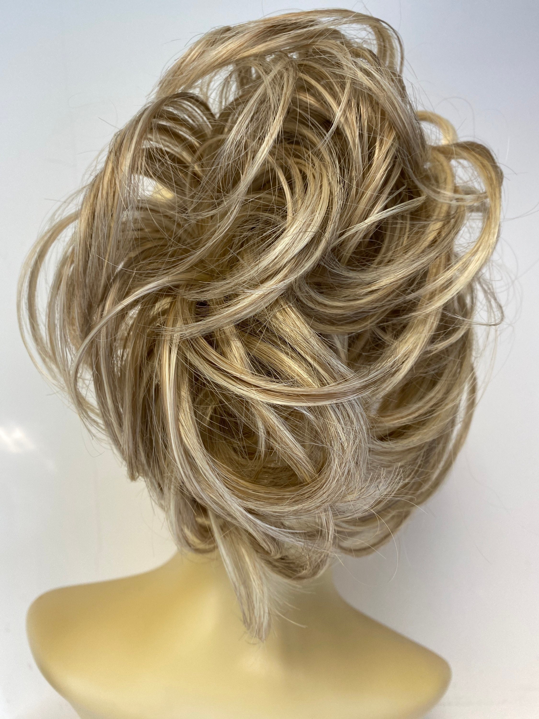 Medium Blonde Highlights Deluxe Hair Scrunchie Extension - Etsy