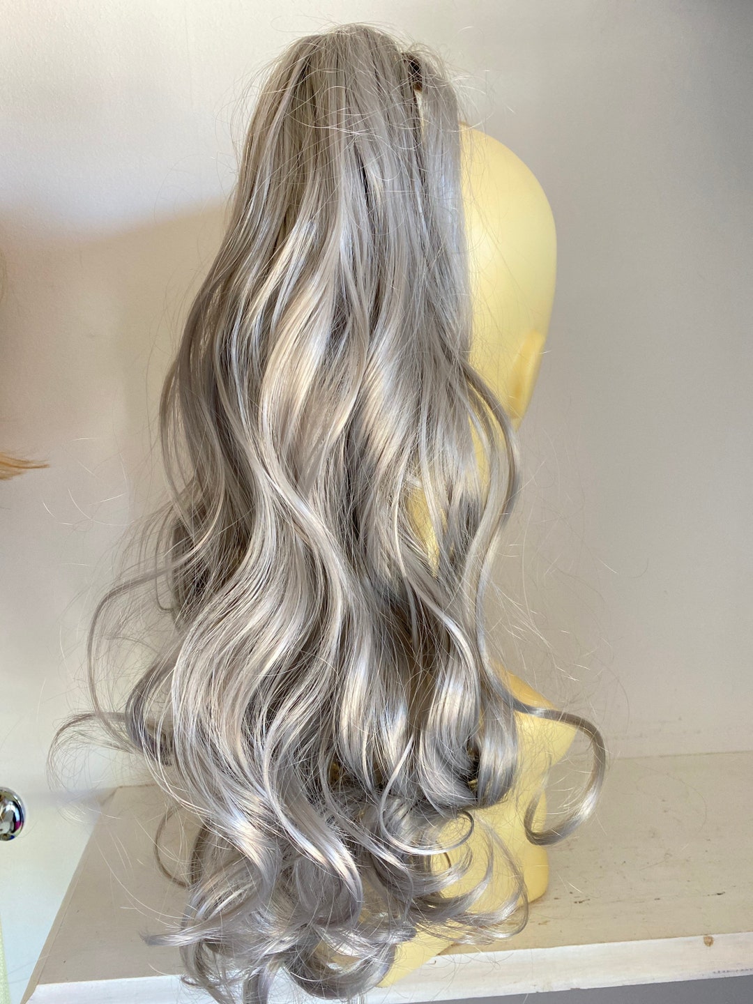 Silver Grey One Colour Claw Clip Ponytail Extension Clip in X Display ...