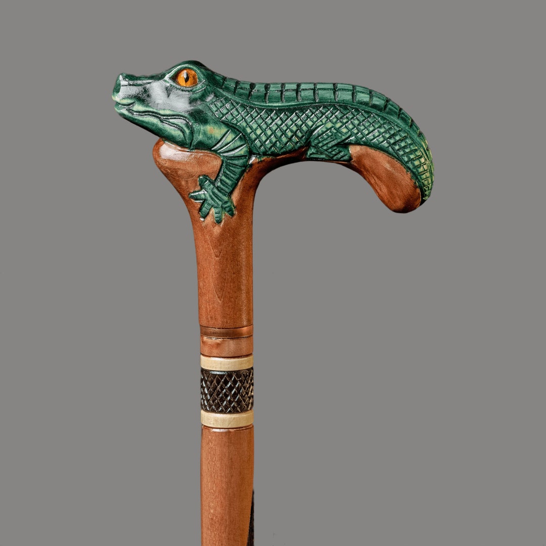 Exquisite and Functional: the Unique Wooden Crocodile Walking Cane for ...