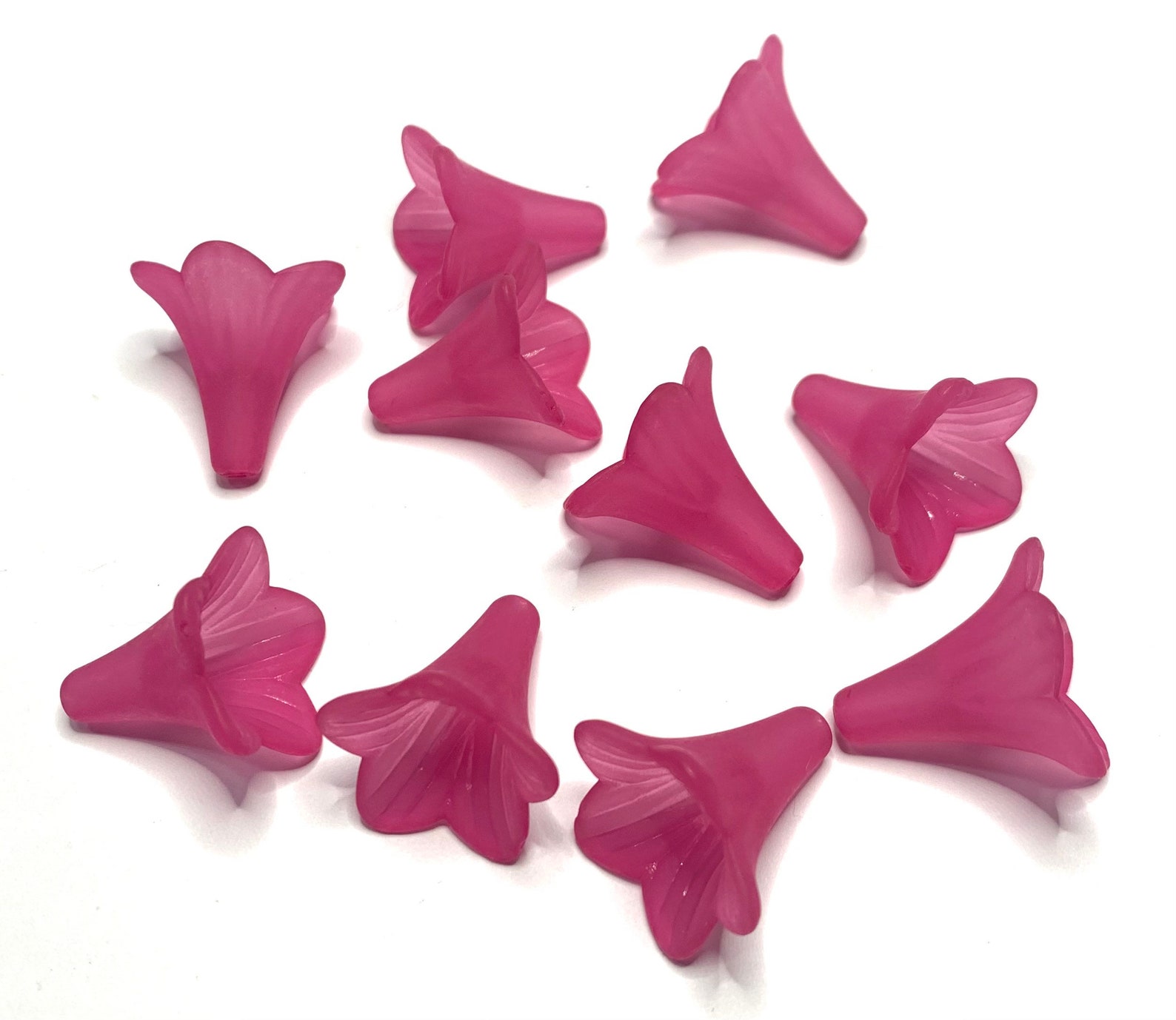 Lucite Trumpet Flower Beads Trumpets 22mm X 22mm - Etsy