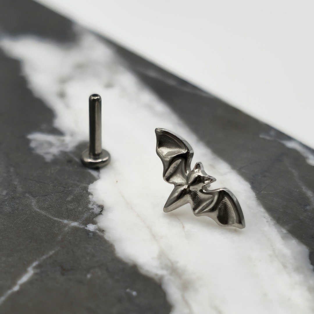 Titanium Threadless Bat Flat Back Labret Stud Piercing, Helix Conch ...