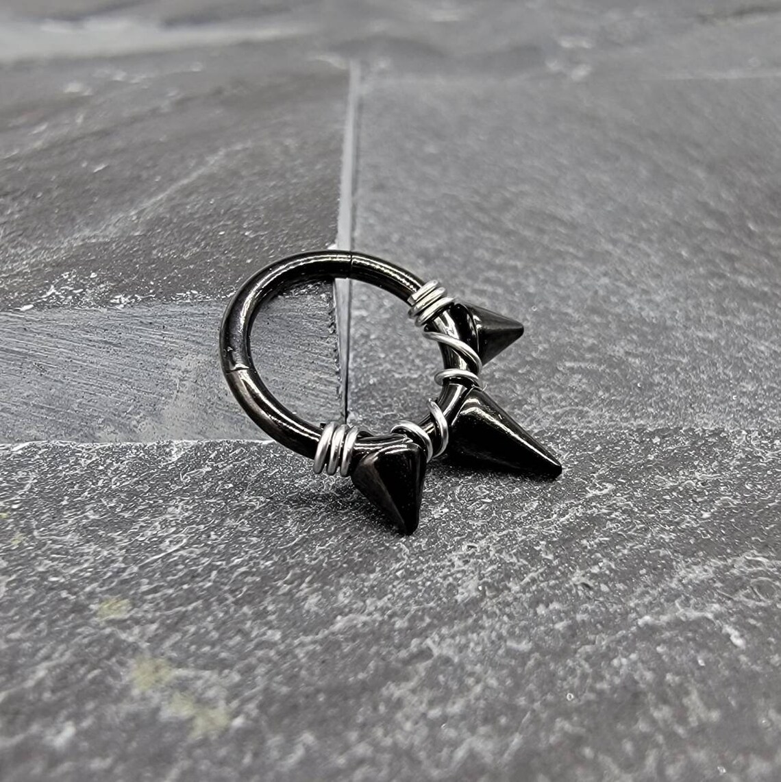 16g 14g Black Titanium Triple Spike Wrapped Hinged Piercing - Etsy