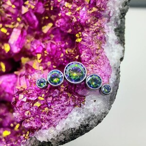 Titanium Threadless Push Fit Vitrail Medium Cluster Labret - Etsy