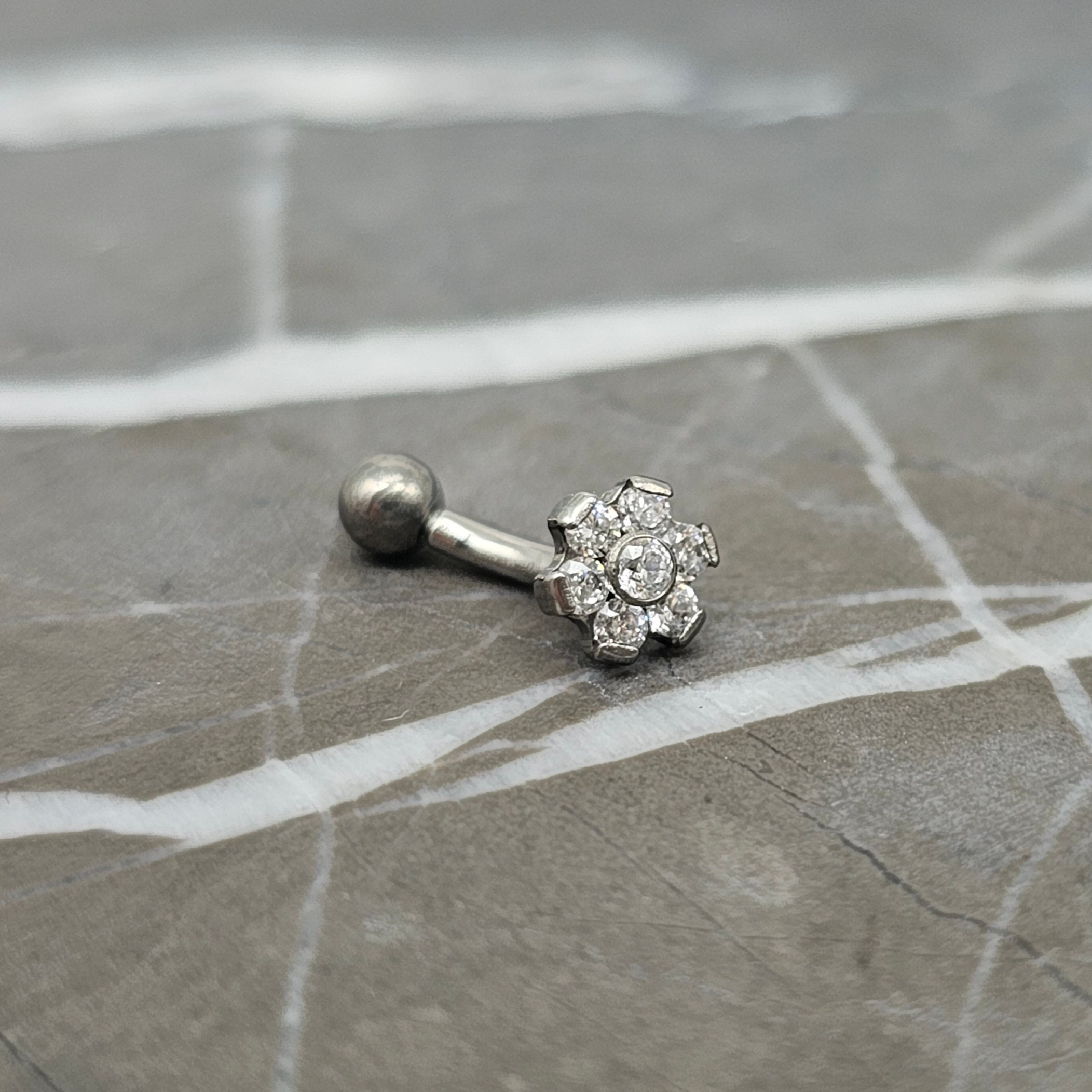 Vch Jewelry J Curve