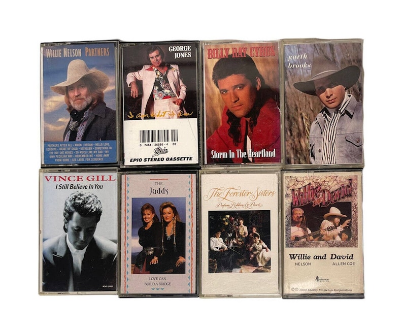 Lot of 8 Vintage 80's & 90's Country Music Cassette Tapes Garth Brooks ...