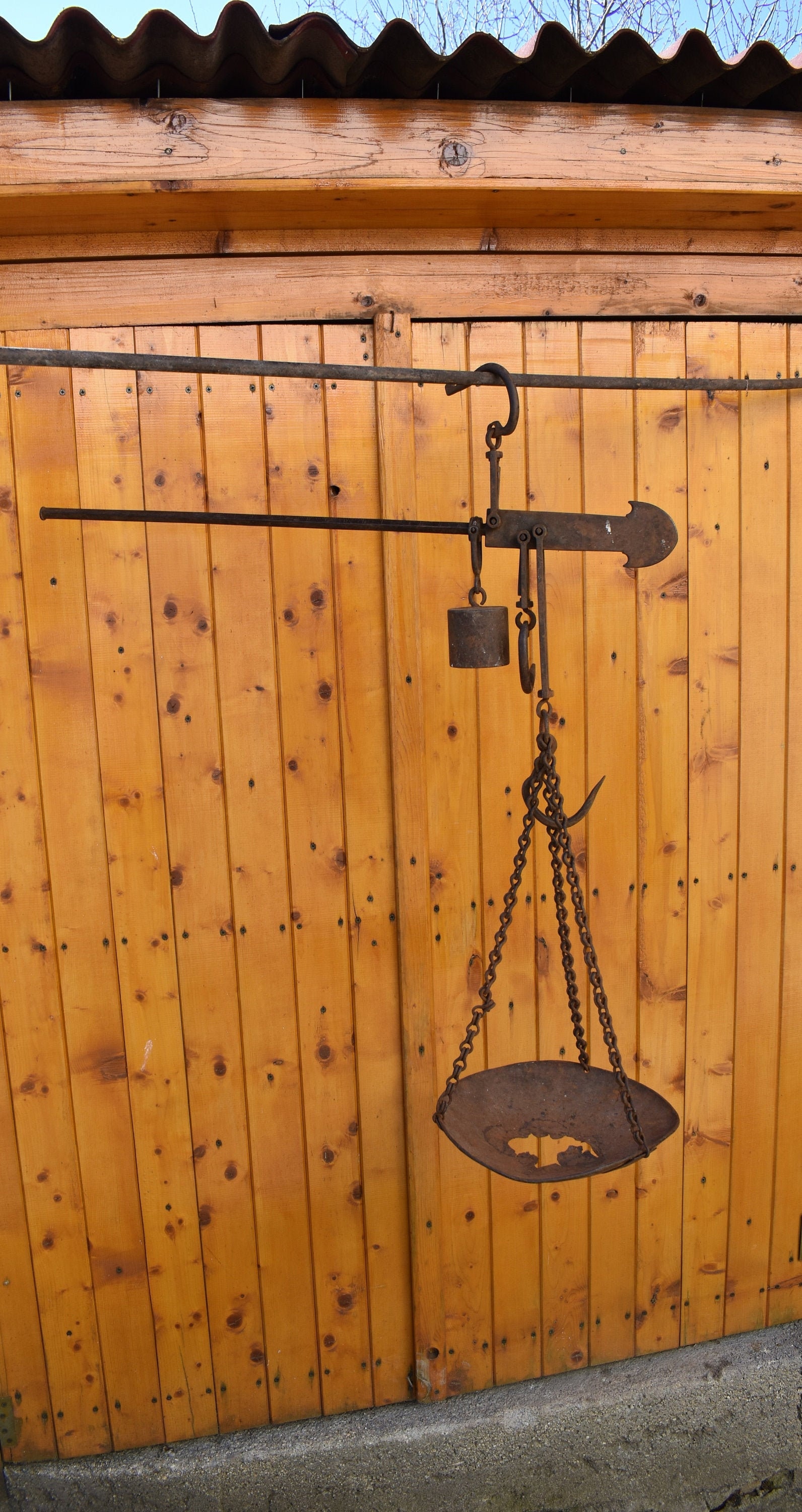 Antique scales Weighing scales Old scales Iron scales Hand | Etsy