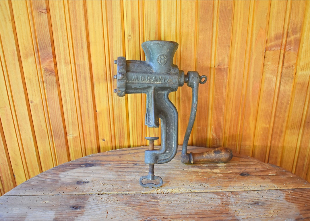 Vintage Meat Grinder, Old Mill for Meat and Vegetables, Iron Mill With ...