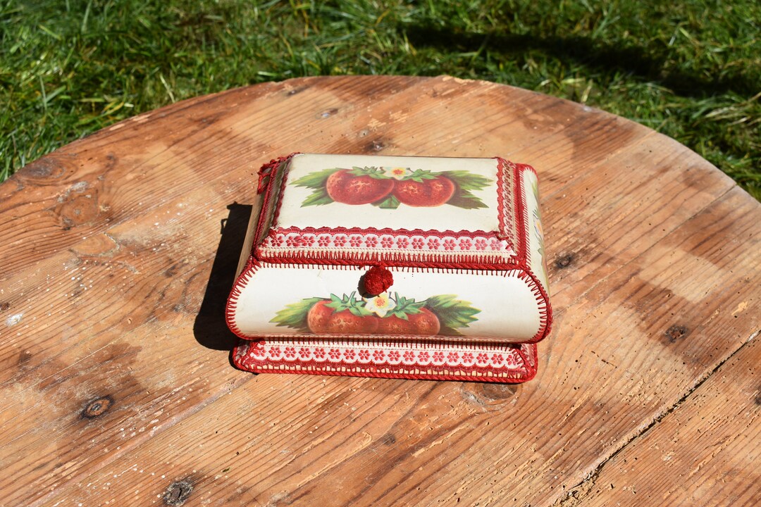 Retro Jewelry Box, Vintage Jewelry Box, Ring Box, Earring Box, Bracelet ...