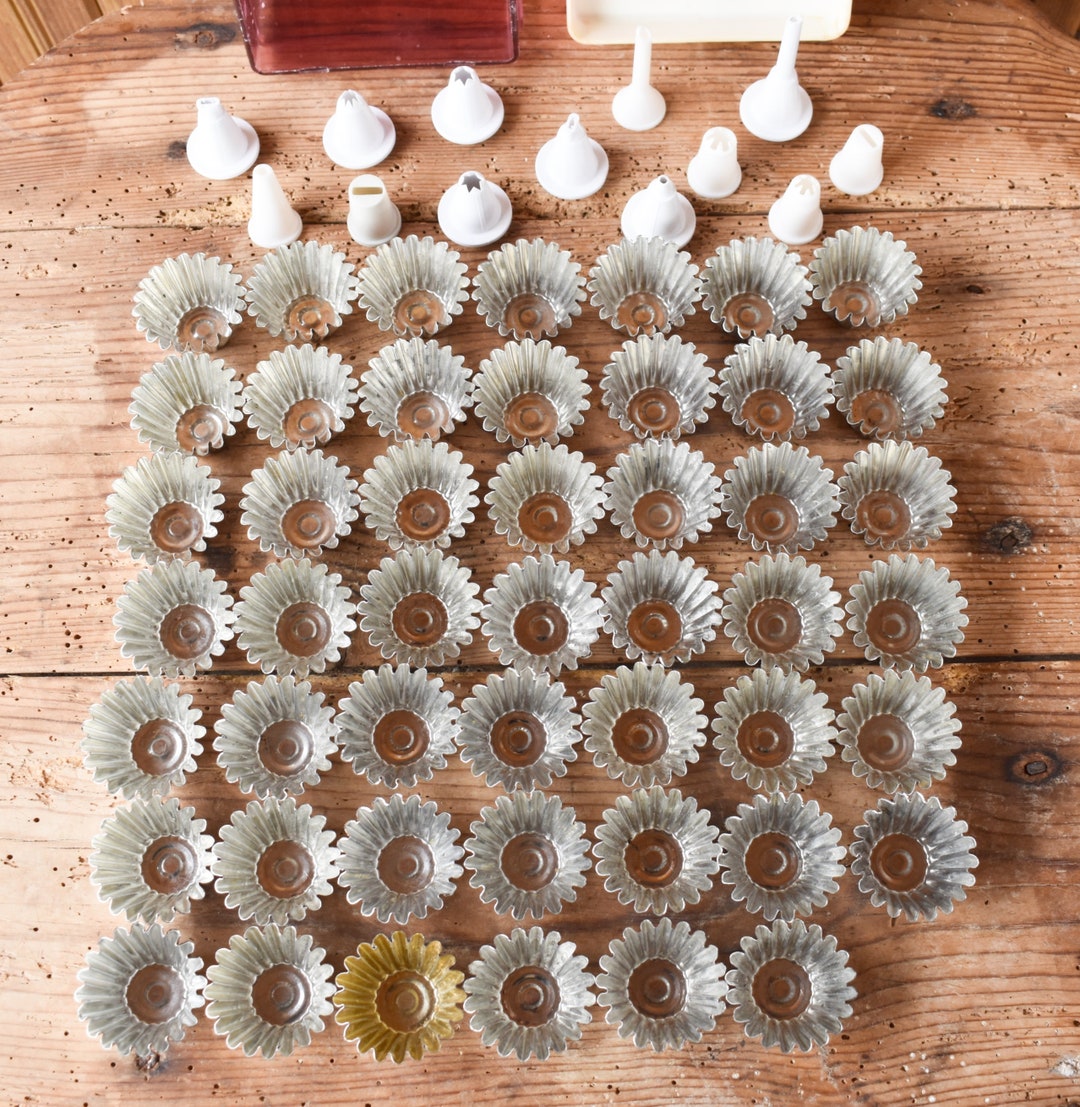Small Tin Forms for Sweets, 48 Vintage Forms for Sweets, Small Forms ...