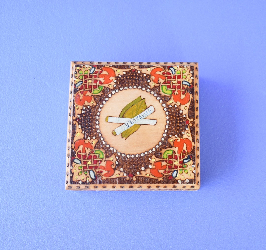 Vintage Pyrographed Cigarette Box, Hand Decorated Box, Smoking ...