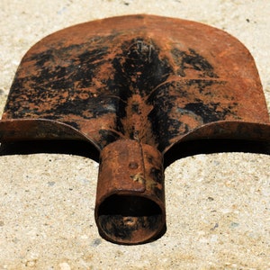 Old Straight Shovel, Vintage Rusty Shovel, Primitive Tillage Shovel ...