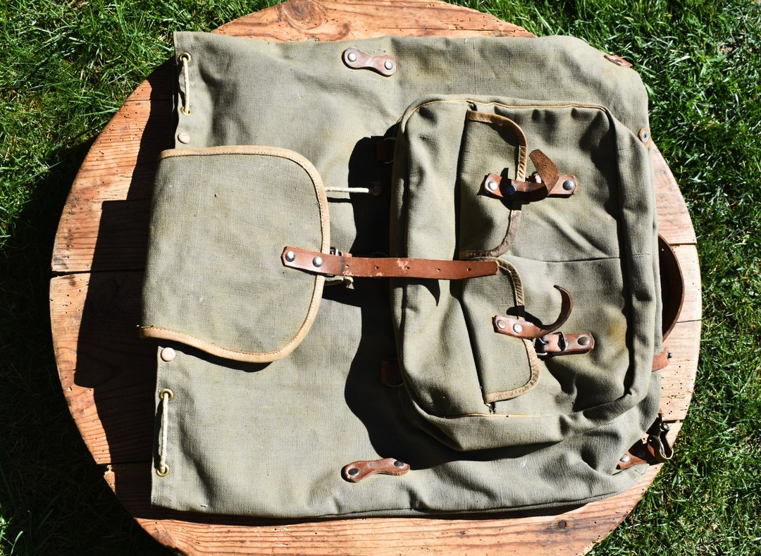 Vintage Canvas Backpack: 1960s Military Style Rattan-khaki - Etsy
