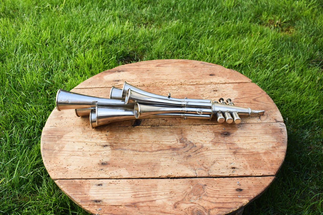 Antique Musical Instrument, Rare Musical Instrument, Trumpet Fanfare ...