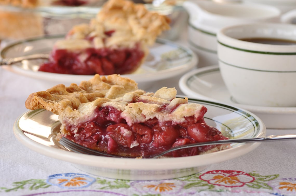 Washington's Cherry Pie Recipe, Cherry Pie Recipe, Cherries, Fruit Pie ...