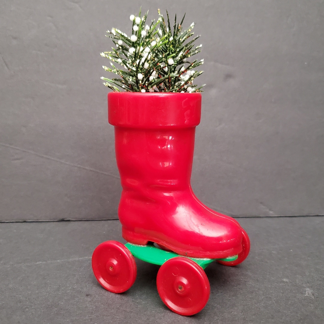 Vintage 1950s Rosbro Santa Boot on Wheels Candy Container Christmas ...