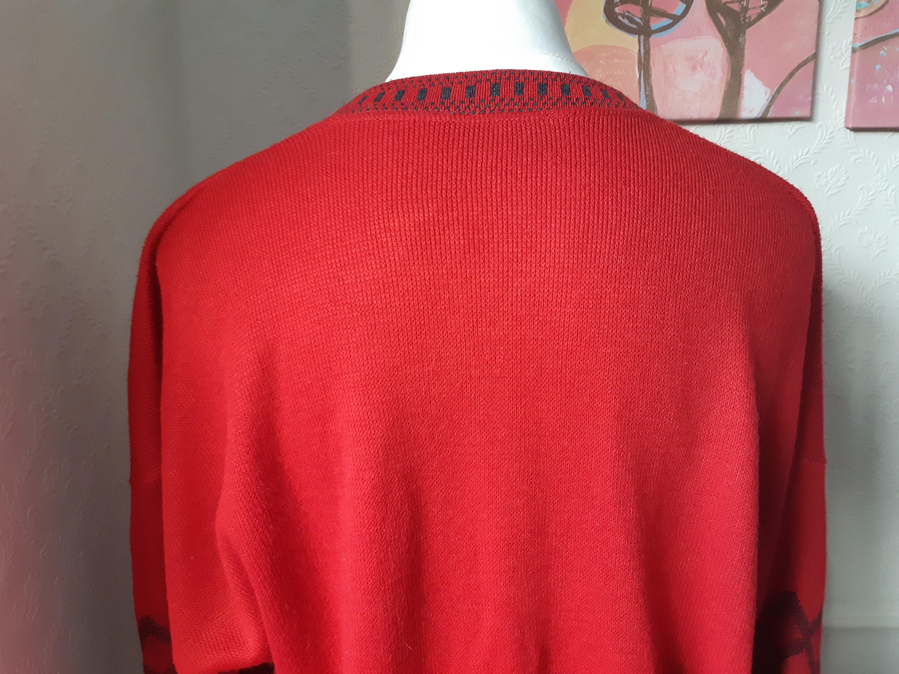Vintage 1980s Eighties Mens Hadley Red V-neck Patterned Jumper - Etsy