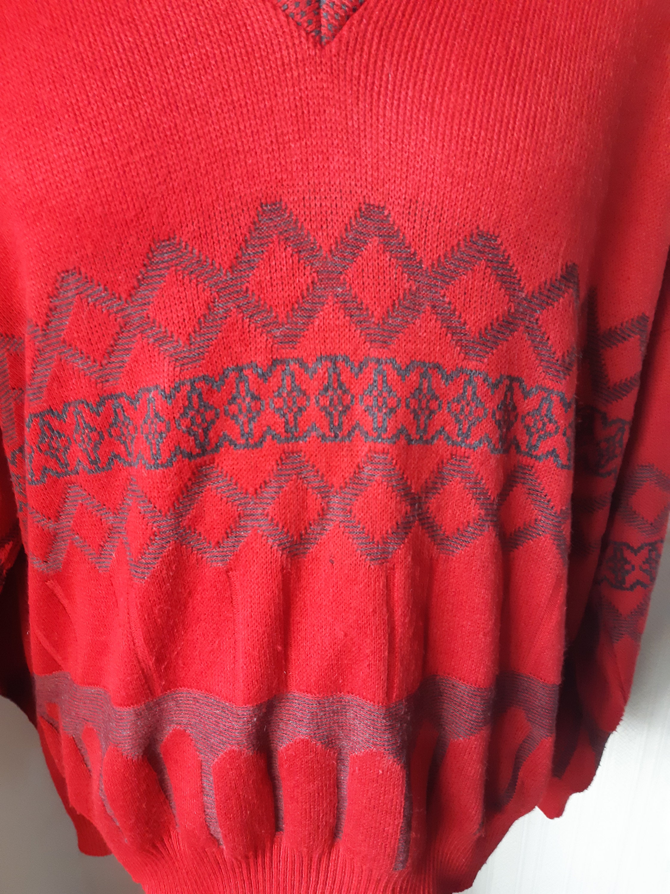 Vintage 1980s Eighties Mens Hadley Red V-neck Patterned Jumper - Etsy