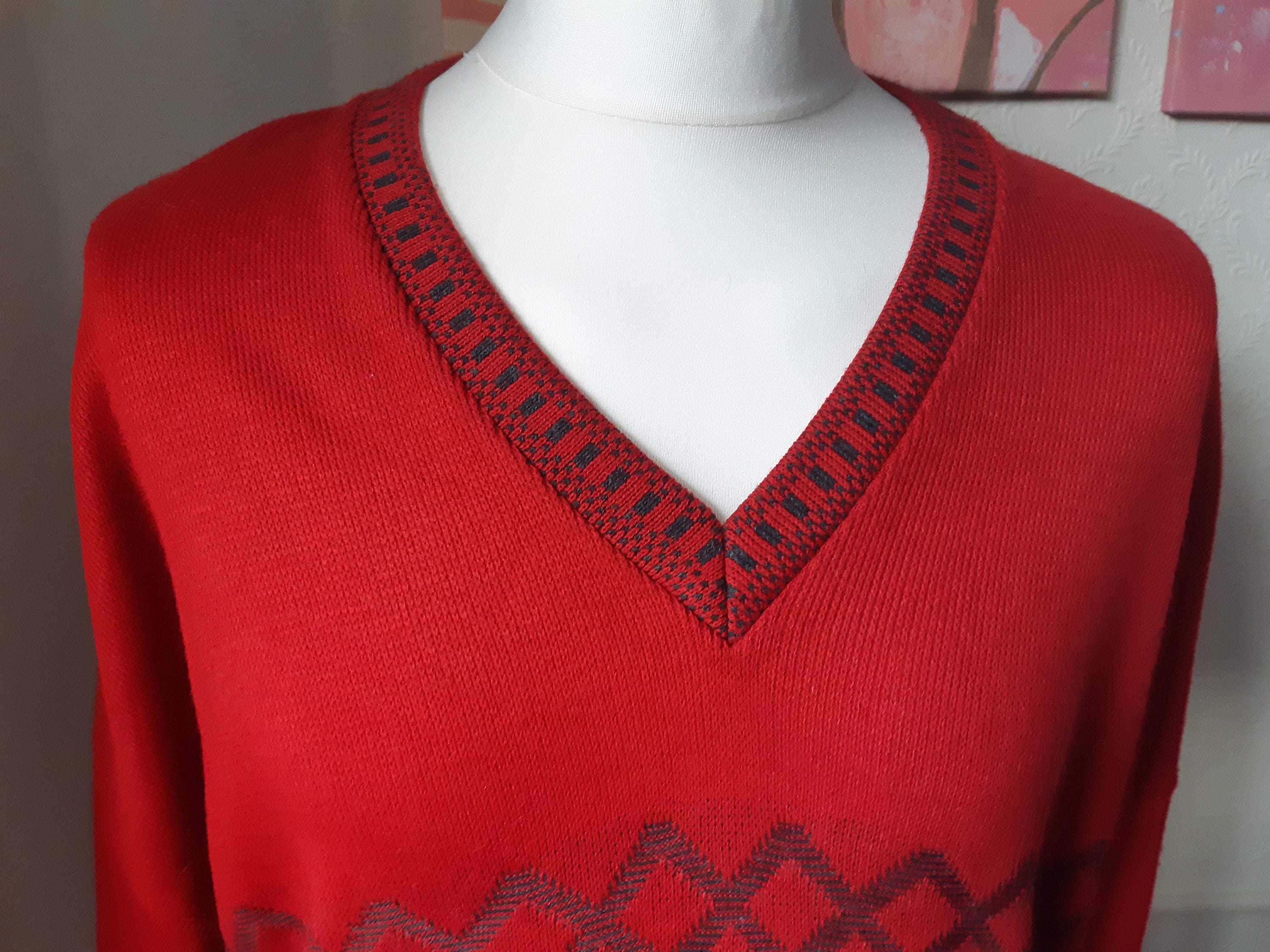 Vintage 1980s Eighties Mens Hadley Red V-neck Patterned Jumper - Etsy