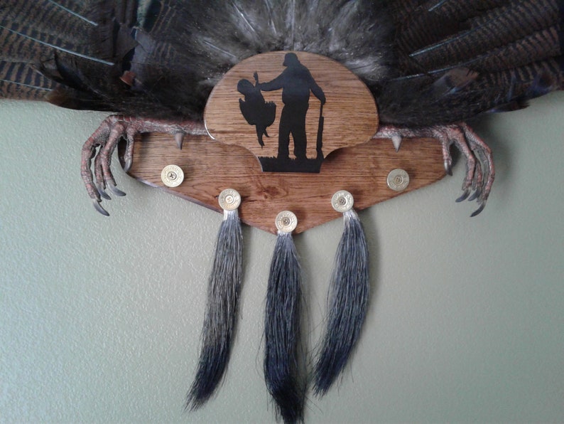 A.M.M. Oak Turkey Fan/beard Mounting Plaque/kits-[single Hunter Holding ...
