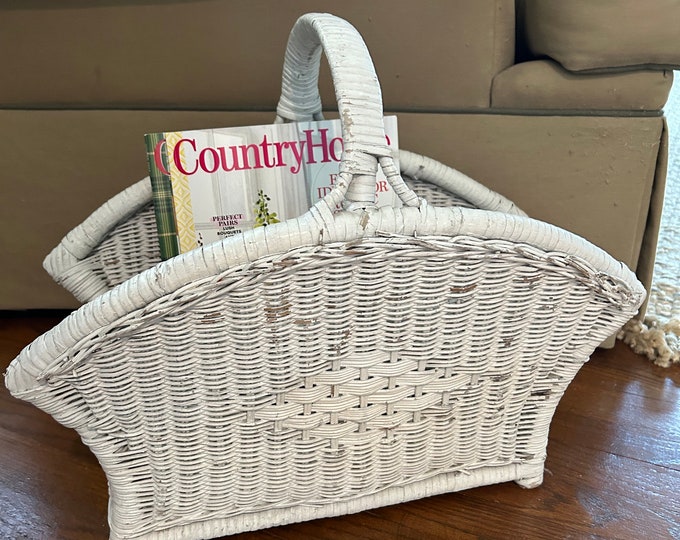 White Wicker Magazine Storage Rack, 1970 Cottage Decor Wicker Storage ...