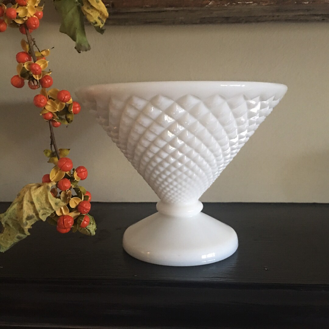 Vintage Milk Glass Westmoreland English Hobnail Candy Dish Soap Dish ...