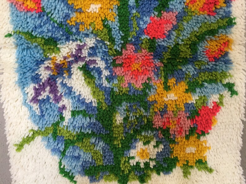 Latch Hook Rug Floral Wall Hanging Flowers - Etsy