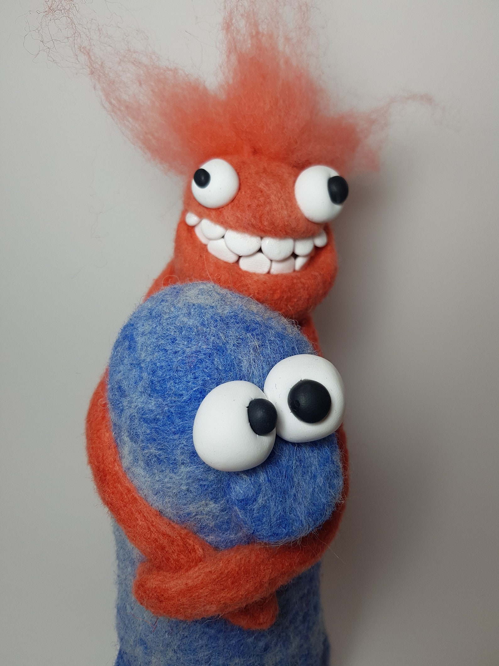 Shaggy Felted Monster Toy, Wool Figurine Home Decoration, Bookshelf Art ...