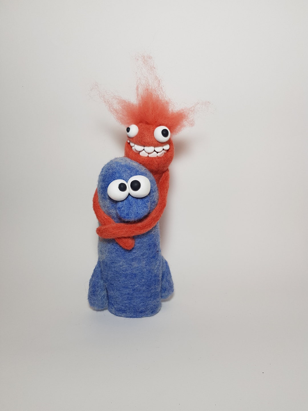 Shaggy Felted Monster Toy, Wool Figurine Home Decoration, Bookshelf Art ...