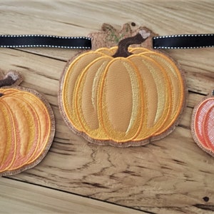 DIY-DIGITAL FILE - 4x4 to 6x10 Hoop - Pumpkin Applique Banner Piece ...