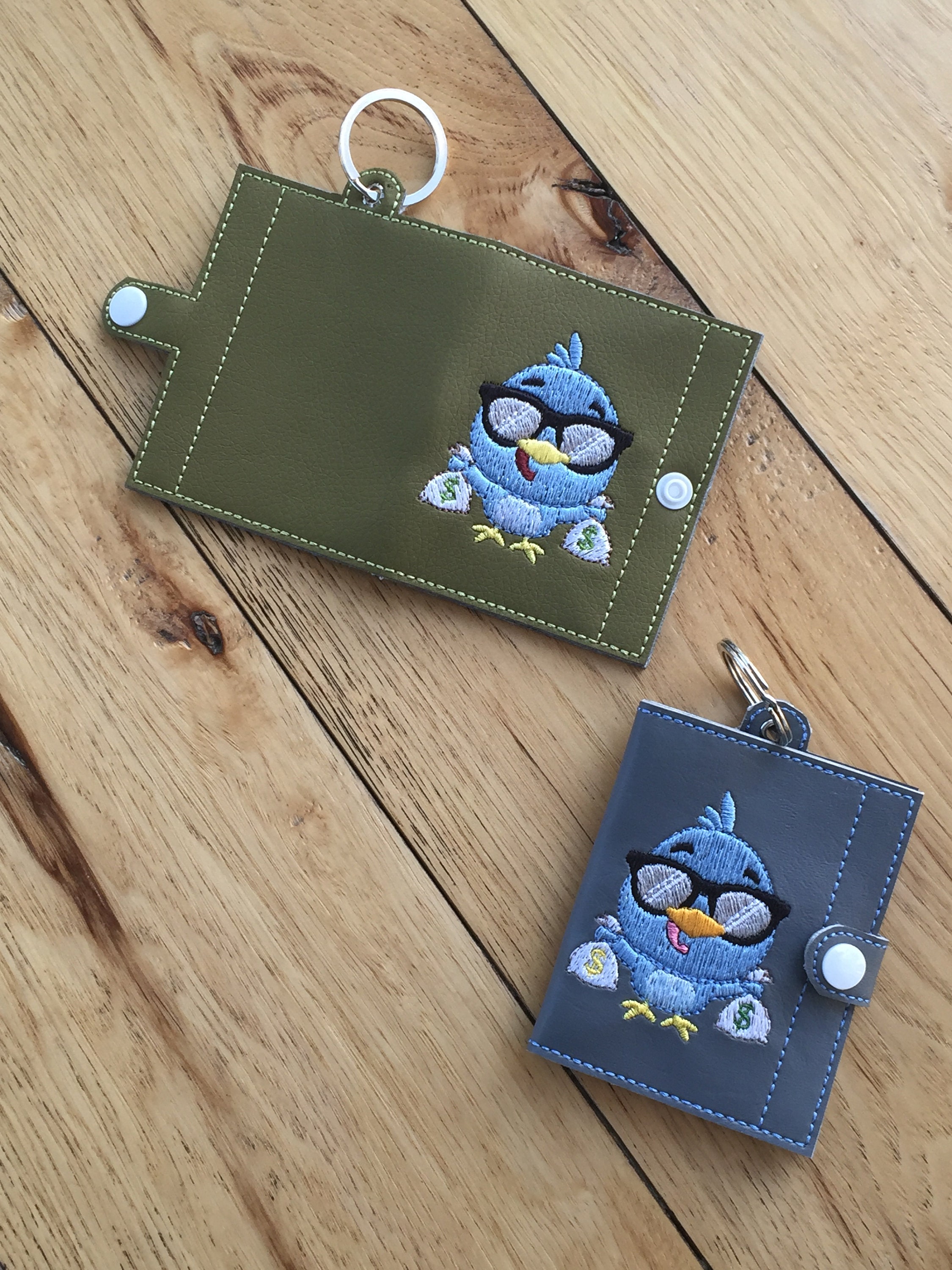 DIY-DIGITAL File Bird With Money Bags Filled Design - Etsy