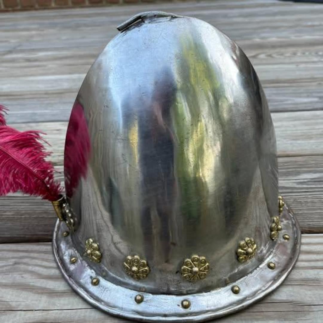 Helmet: Cabasset (morion)- English, 17th Century (jamestown, English ...