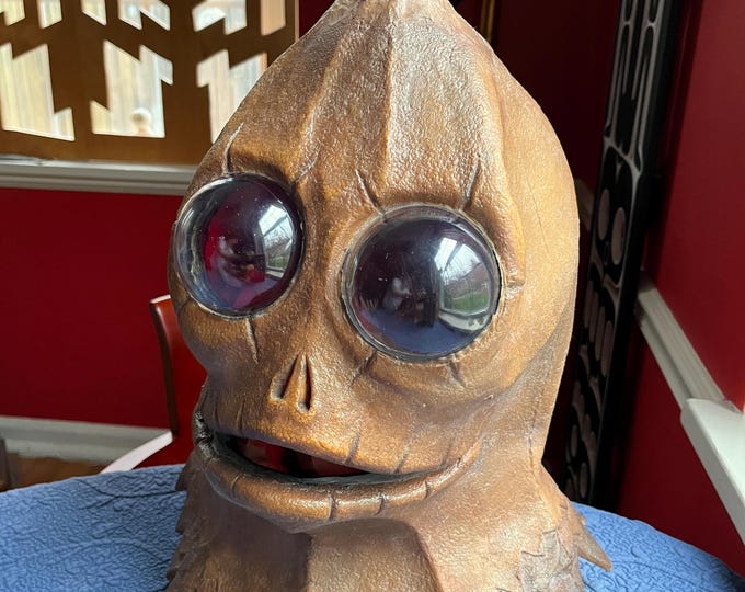 Sleestak “enik” Latex Mask/display With Stand- Ooak "land of the Lost ...