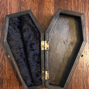 Vintage Inspired Coffin Ring Jewelry Box Victorian Gothic Skull Wedding ...