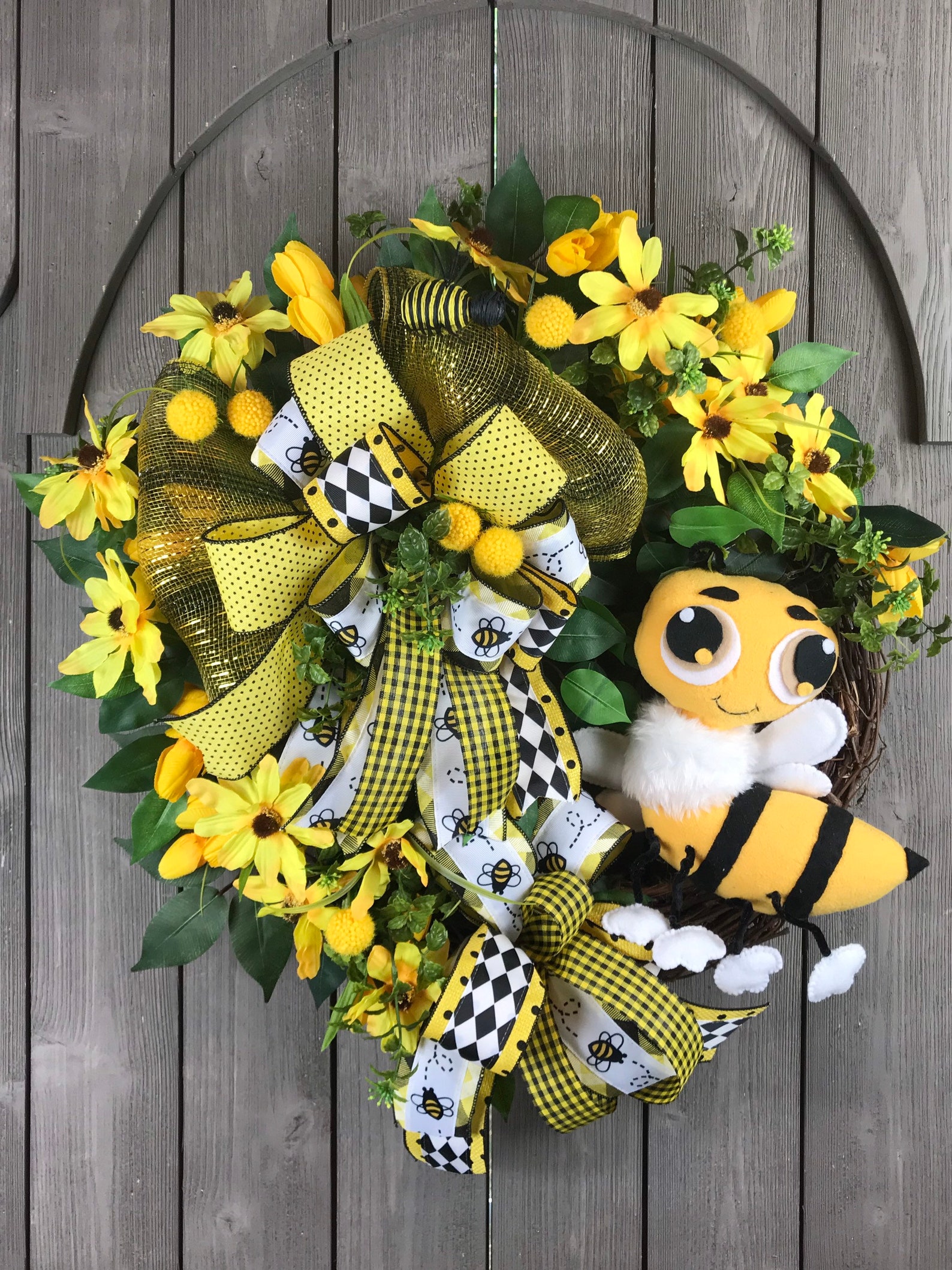 Bee Wreath Bee Wreath for Front Door Bumble Bee Wreath | Etsy