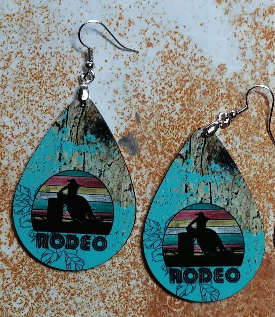 Rustic Turquoise Barrel Racer Rodeo Earrings, Barn Wood Look, Rodeo ...