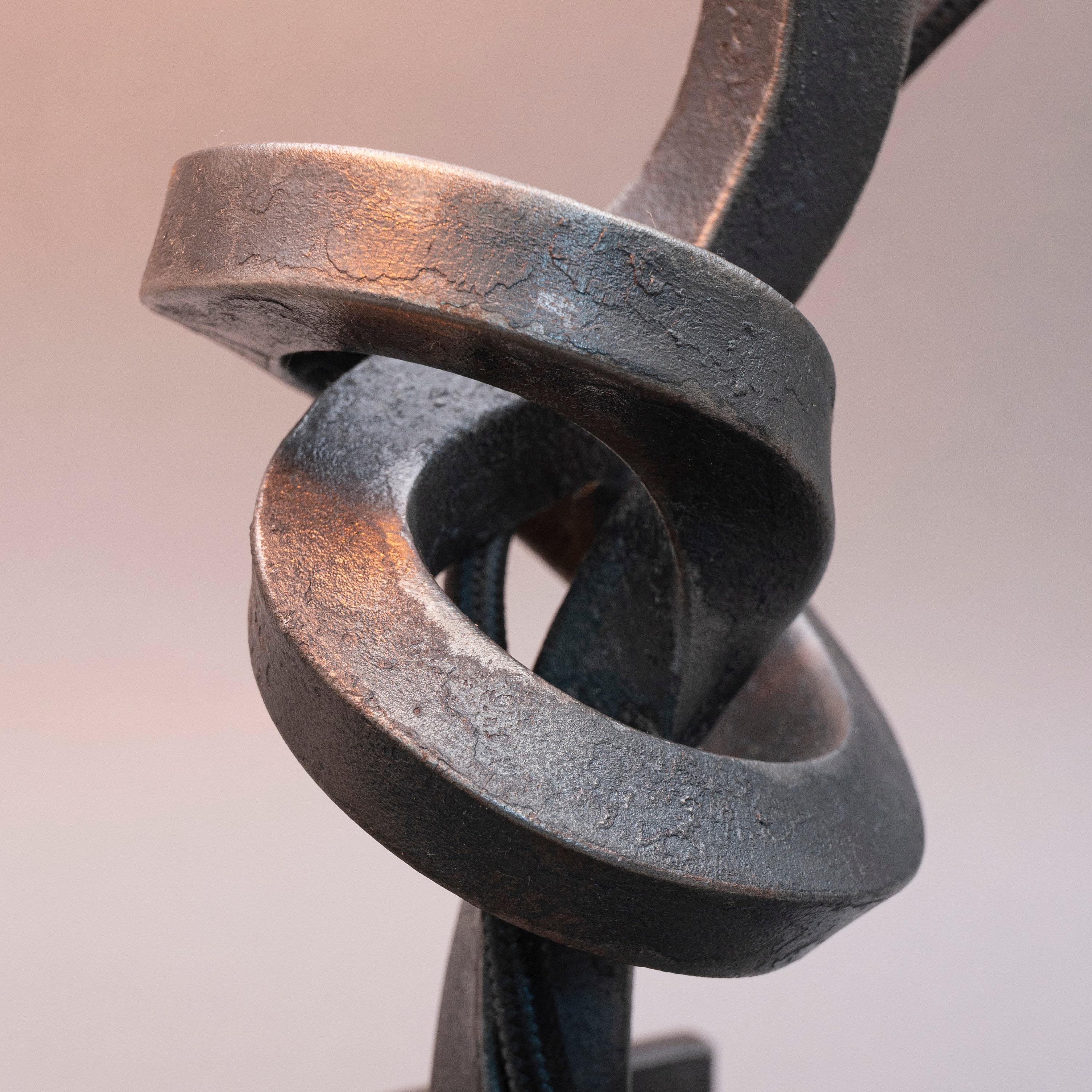 Unique Forged Steel Table Lamp, Knot 01 - Etsy