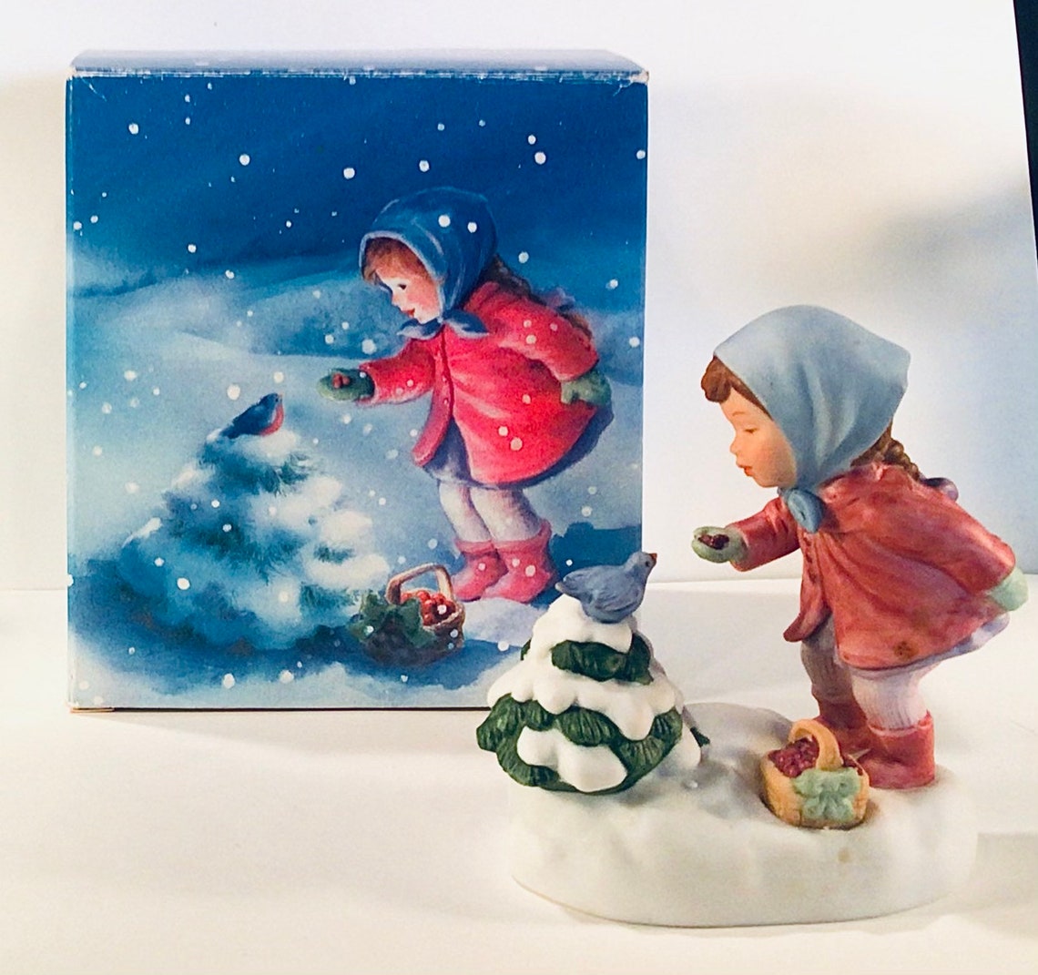 AVON PORCELAIN Music Box Plays we Wish You a Merry Christmas - Etsy
