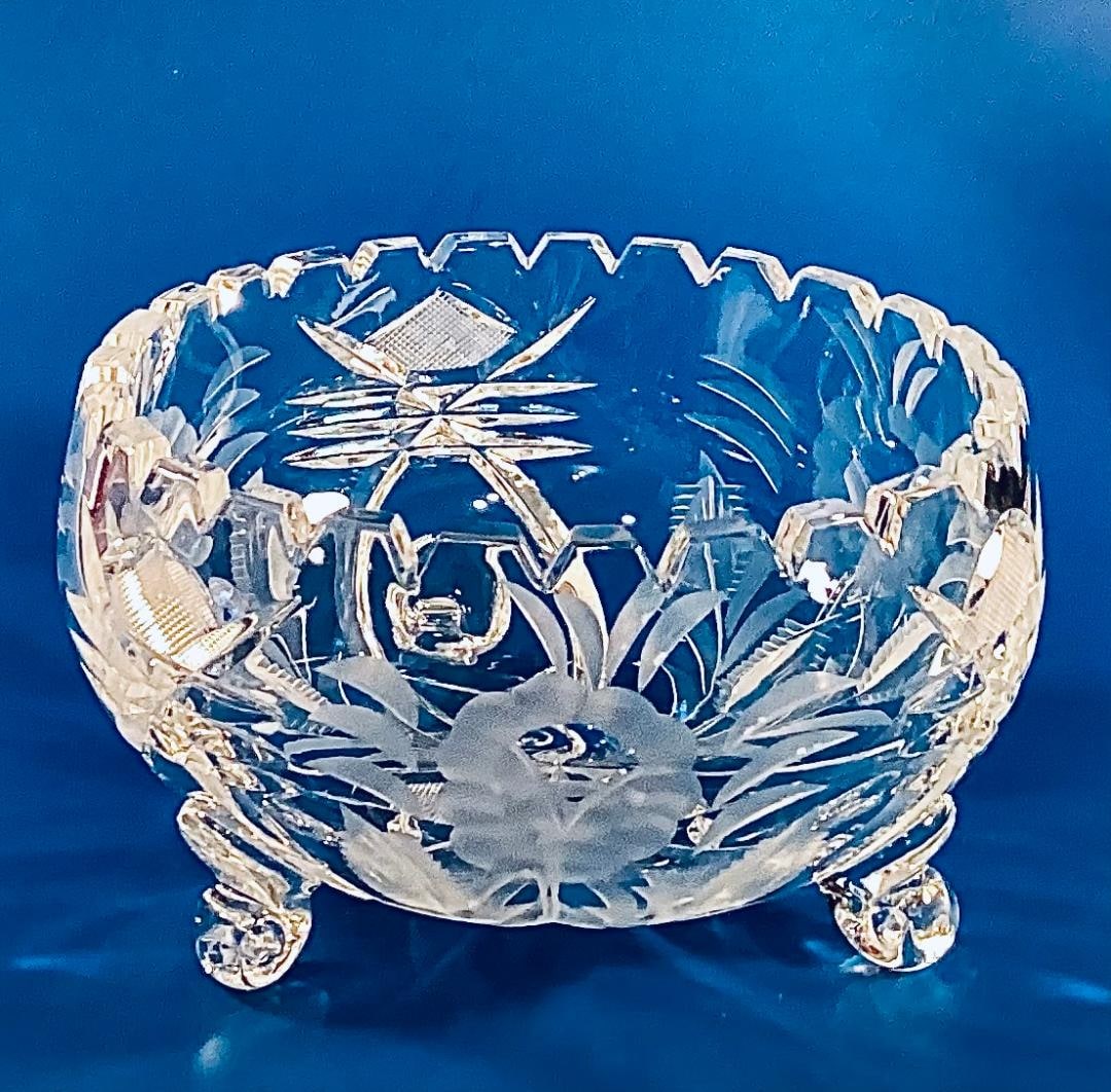 Vintage Heavy Thick Clear Cut-glass Floral Three-legged Sawtooth Candy ...