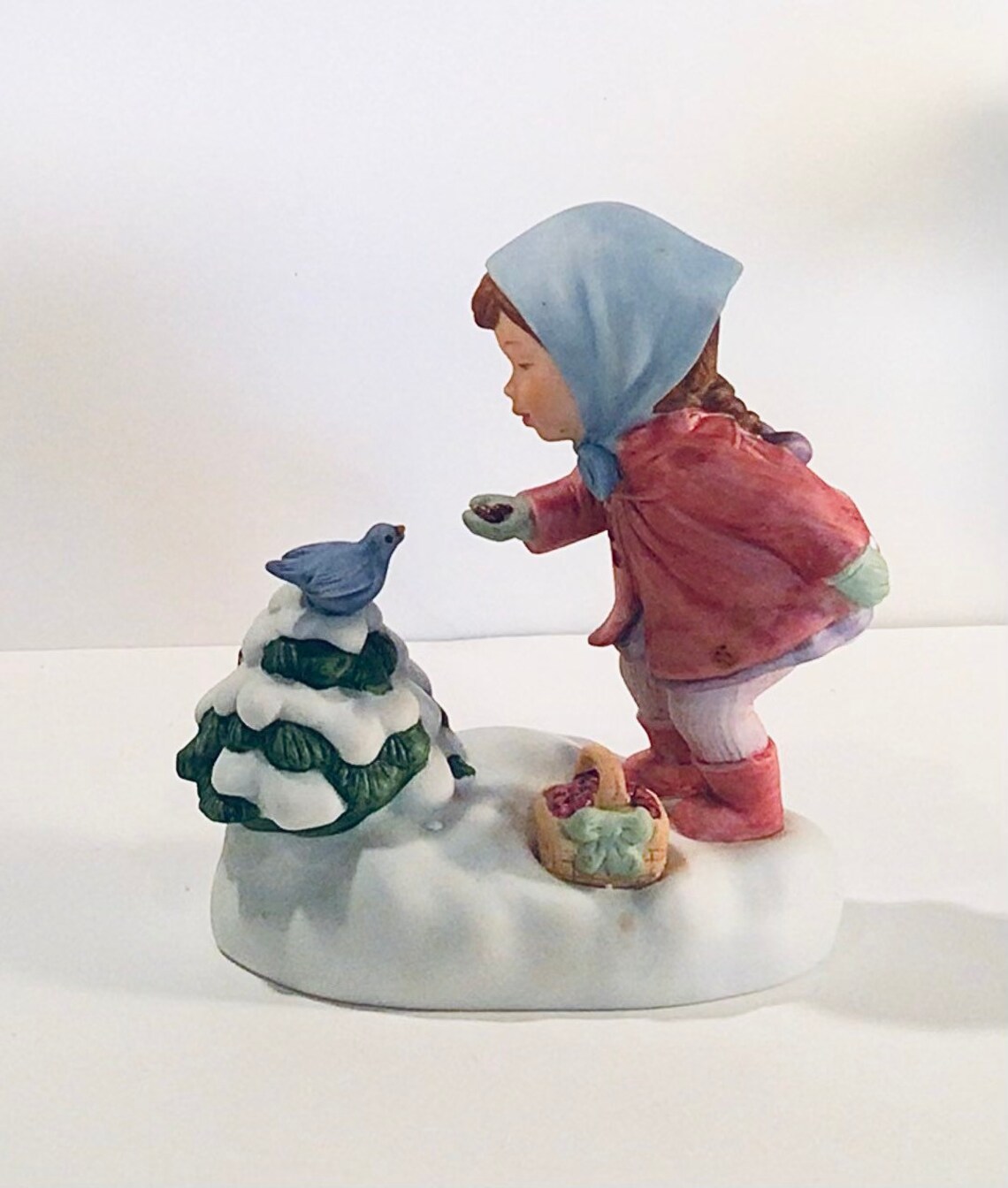 AVON PORCELAIN Music Box Plays we Wish You a Merry Christmas - Etsy