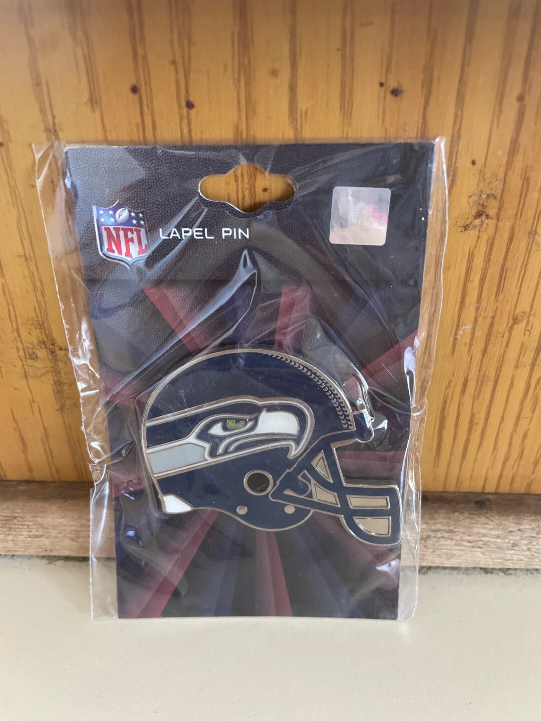 Seattle Seahawks Grande Helmet Pin - Etsy