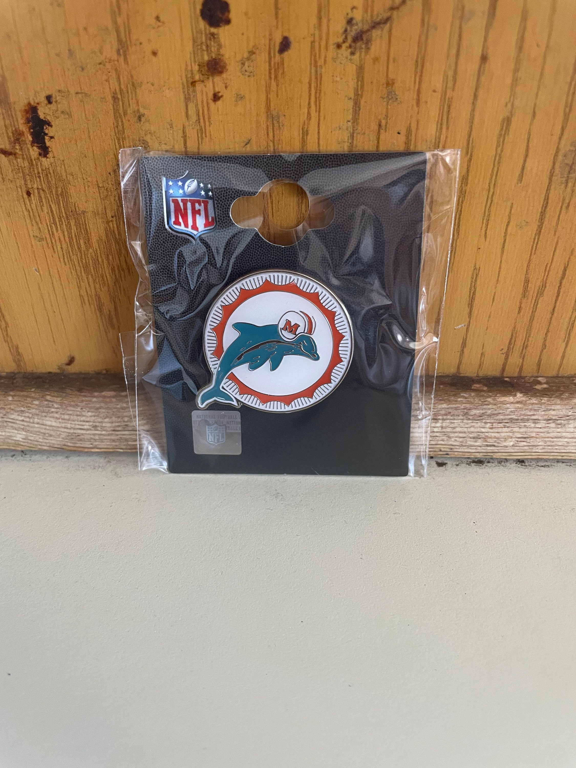 Miami Dolphins Retro Logo Pin Hat Lapel Collector - Etsy