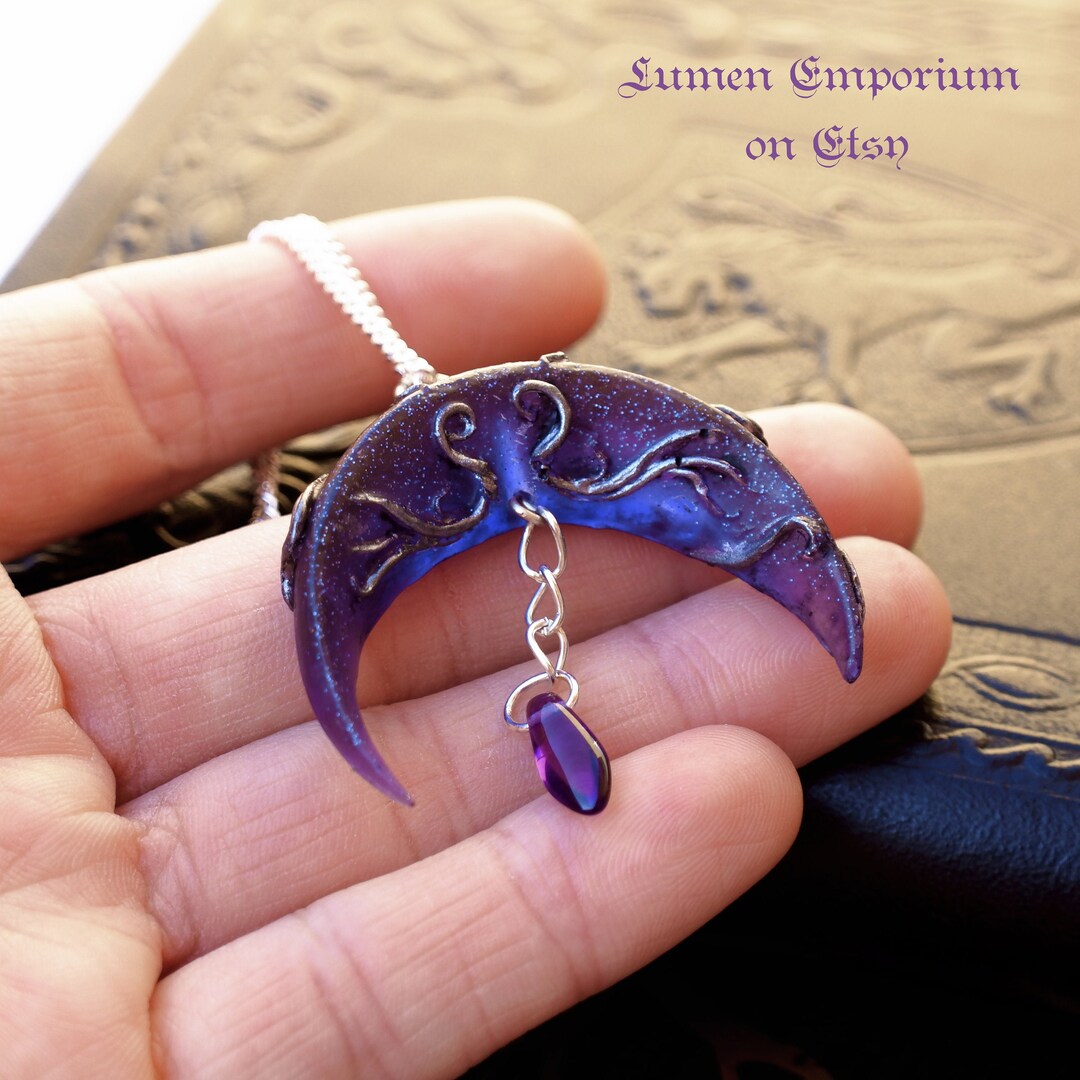 Winter Midnight-shadowheart Necklace, Dnd Jewelry, Glow in the Dark ...