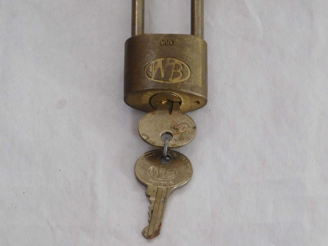 Vintage WB Wilson Bohannan Brass Lock with Original Keys | Etsy Vintage WB Wilson Bohannan Brass Lock with Original Keys | Etsy