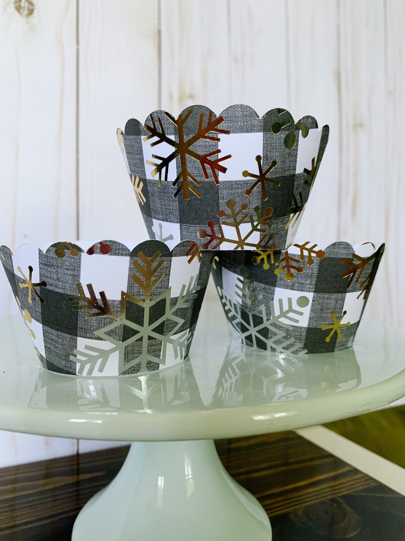 Christmas Gold Snowflake Cupcake Wrapper / Winter / Birthday - Etsy