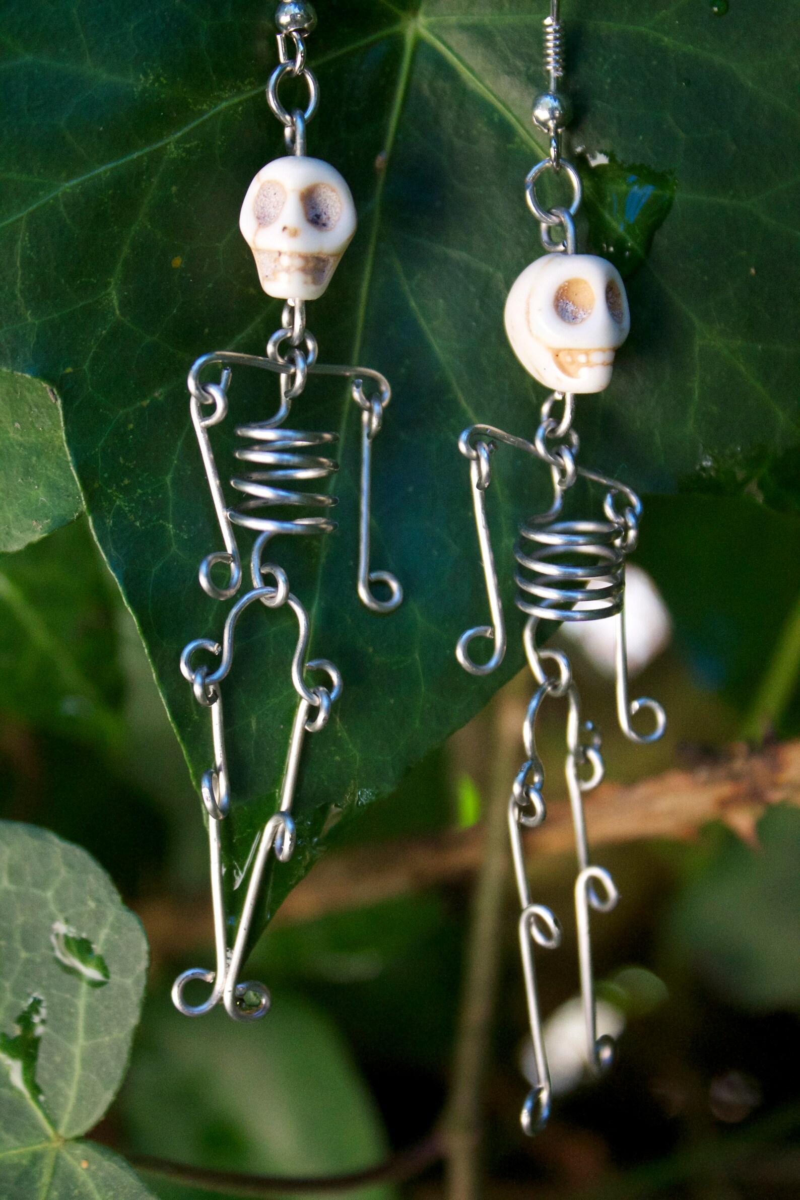 Wire Skeletons - Etsy Canada