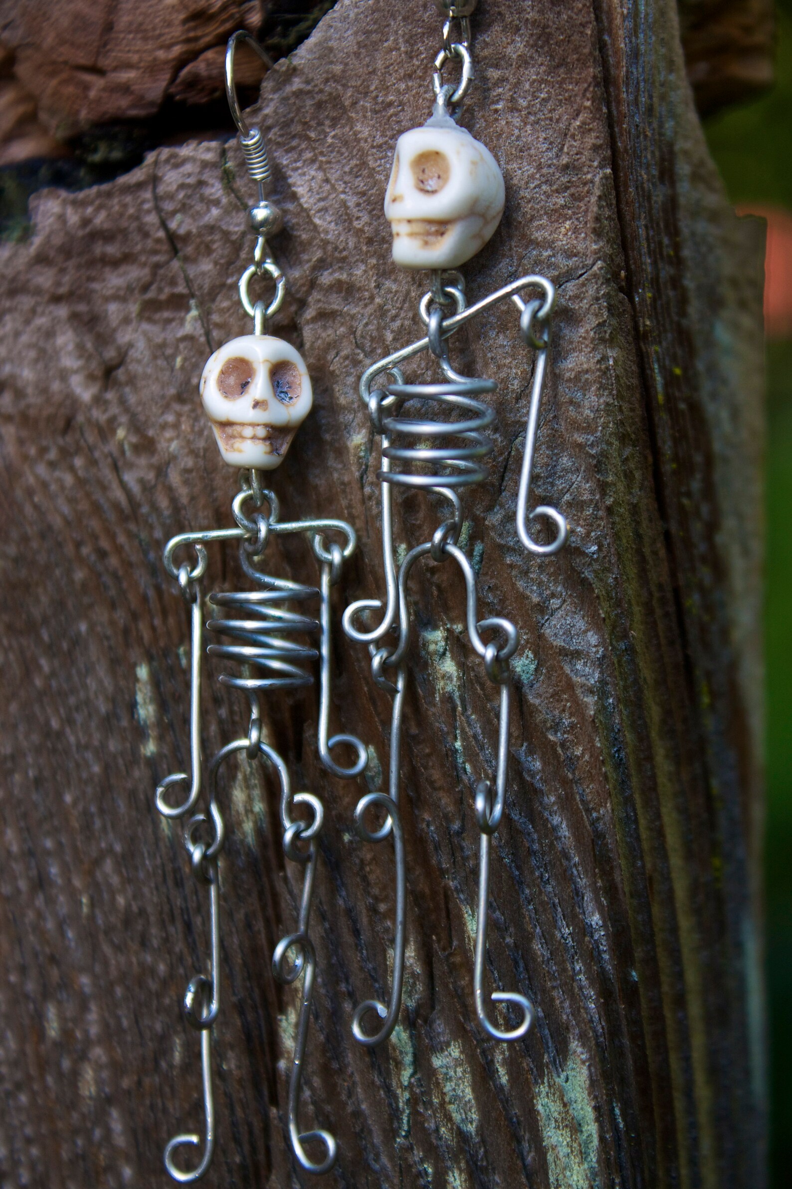 Wire Skeletons - Etsy Canada
