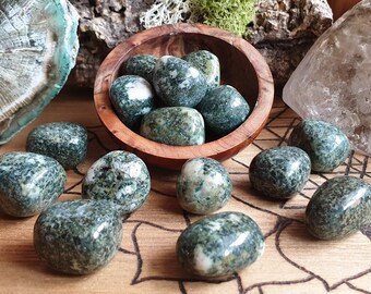 Healing crystals and stones | Etsy