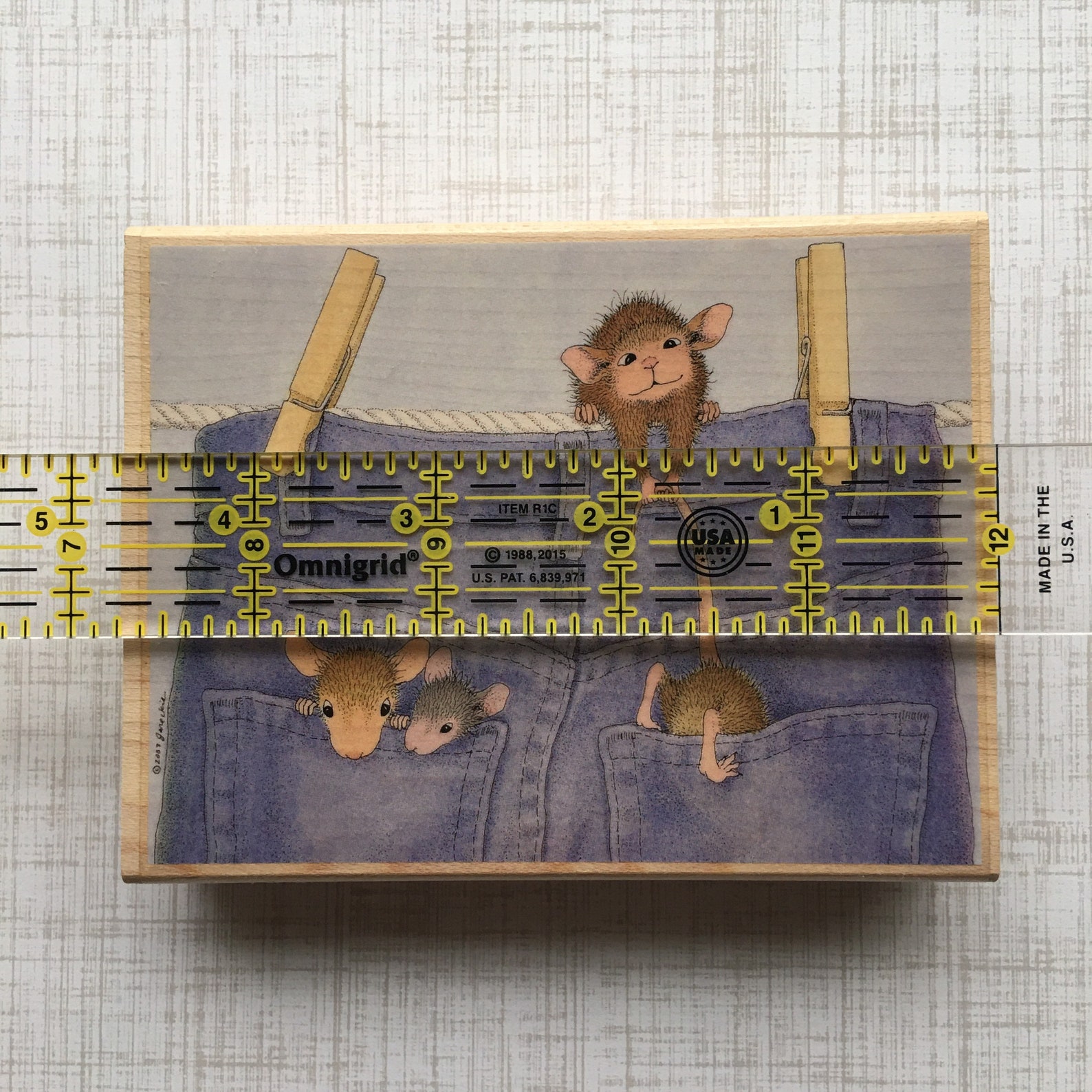 House Mouse Pocket Fuzz 02 Rubber Stamp Mice Blue Jeans Clothespins ...