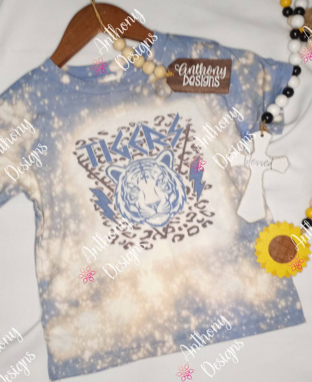 Tigers With Tiger Face Lightning Bolt Leopard Cheetah Bleached School ...